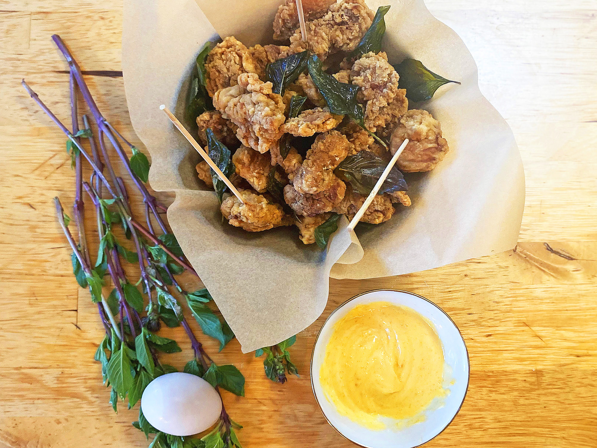 Popcorn Chicken With Salted Egg Yolk Sauce (Xian Su Ji, 咸酥鸡) | The Mala ...