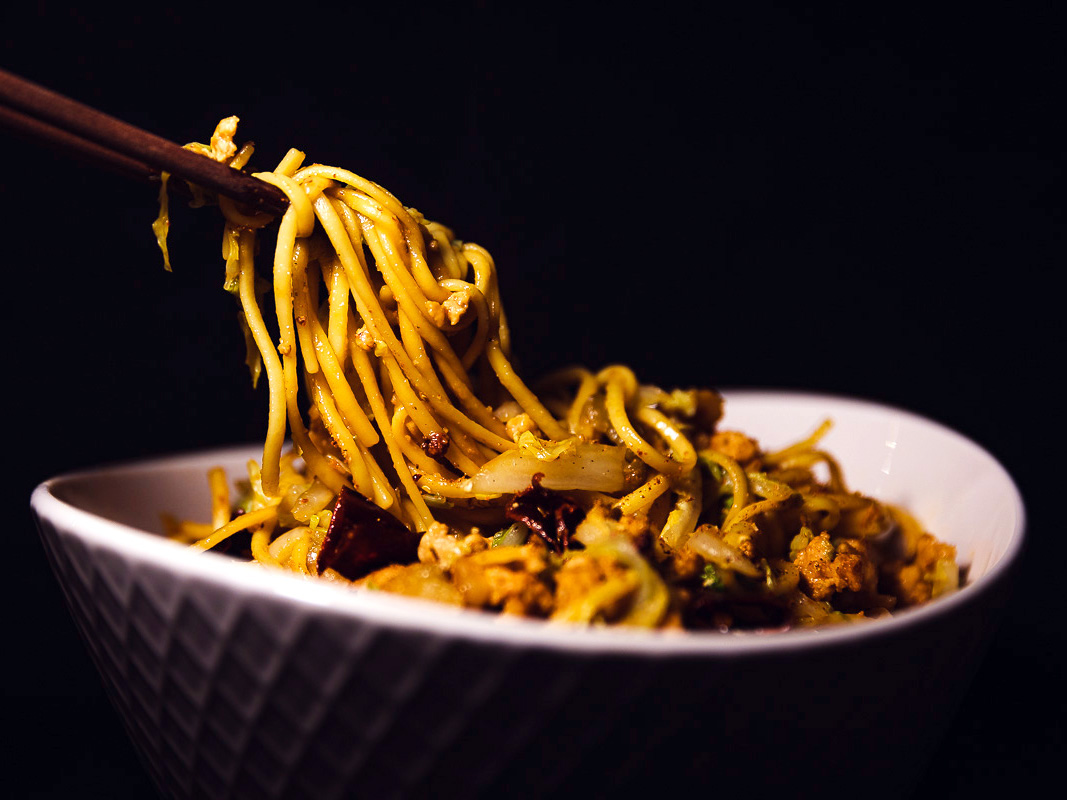 Dad's Sichuan Stir-Fried Noodles (Chaomian, 炒面) | The Mala Market